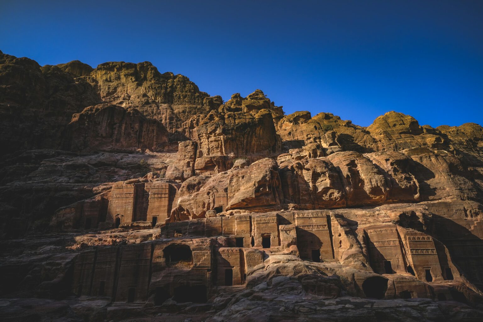 Petra: The Lost City of the Nabatean Civilization Rediscovered ...